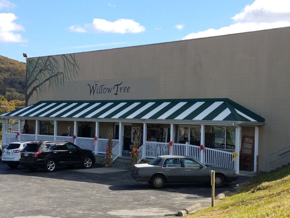 Willow Tree Antiques and Primitives