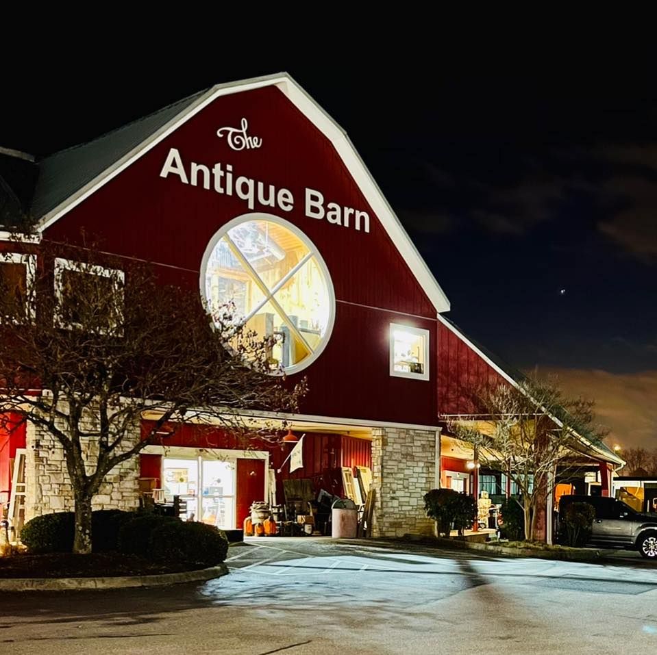 The ANTIQUE Barn